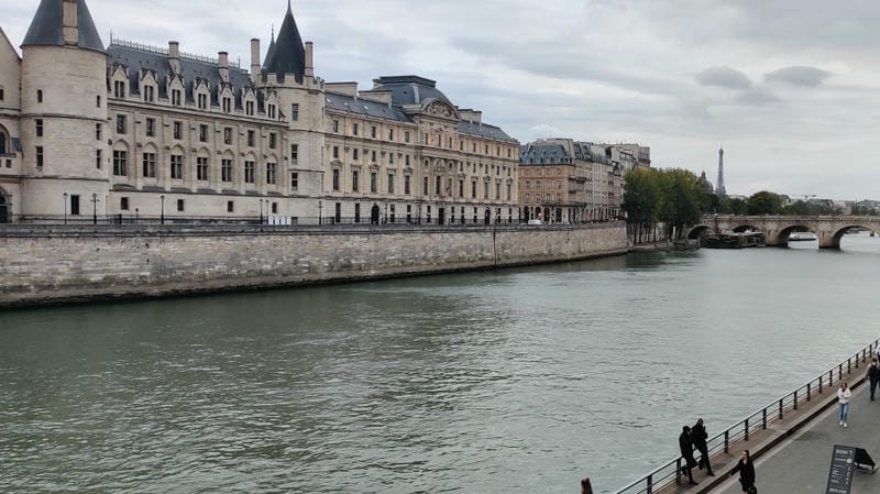Paris in 3 Days: A Perfect Itinerary - Travel With Sojib